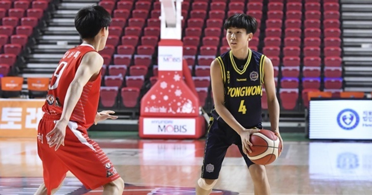 [유소년최강전] '3Q 14점' 장신 가드 손유찬 "화려한 플레이 하는 선수 되겠다"