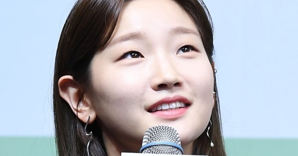 박소담 감회에 젖어 기생충 기자회견