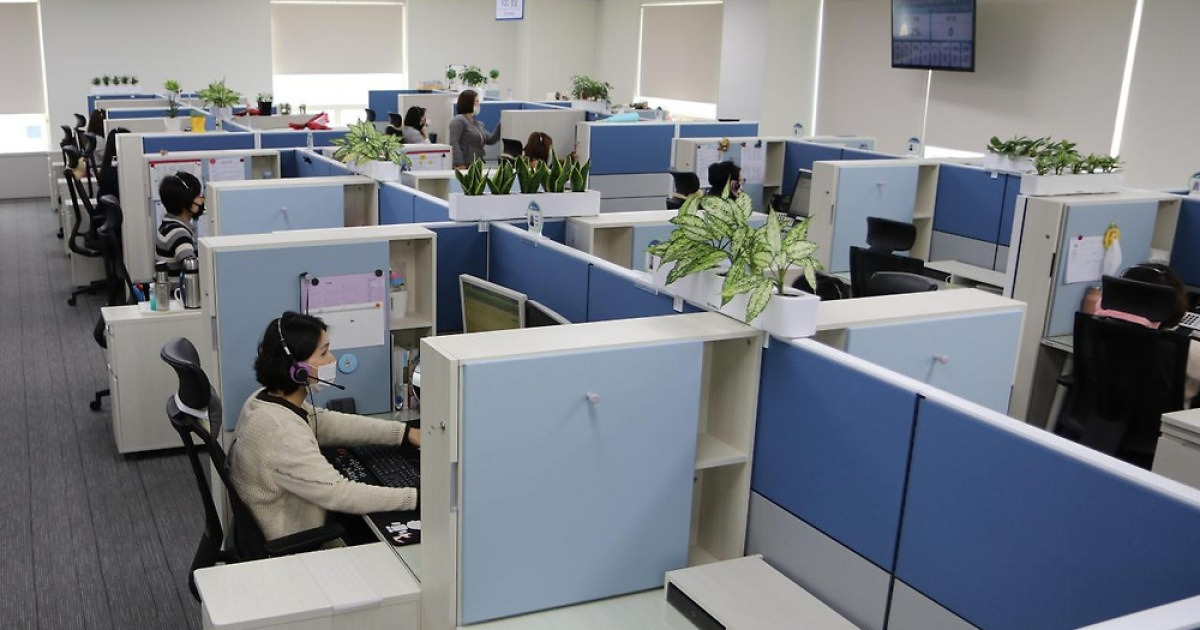 Telecom call center employees to work from home