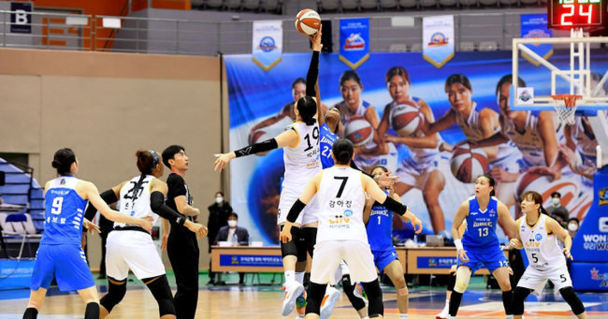 '시즌 종료' WKBL, 챔프전 상금 기부.. '코로나19 확산 방지 동참'