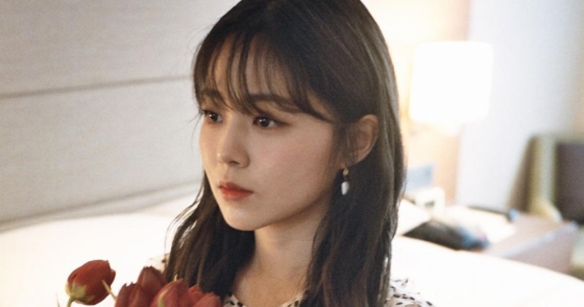 '역주행 인기' HYNN 박혜원, 1년만 새앨범 히트할까