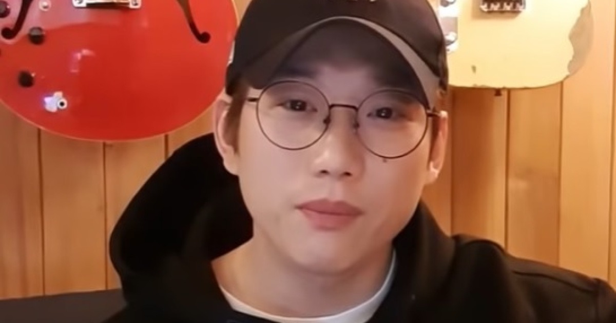 10cm holds first #TogetherAtHome concert in Korea