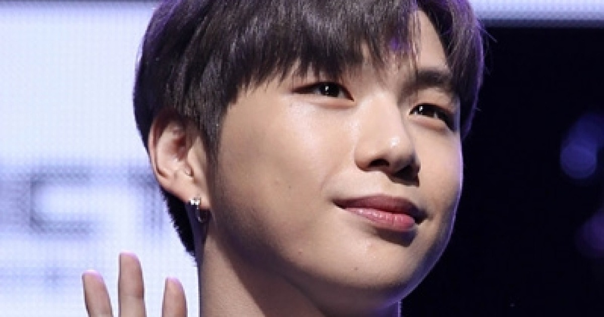 강다니엘, 사업가로 성공한 ★ 1위..2위는 JYP [DA:차트]