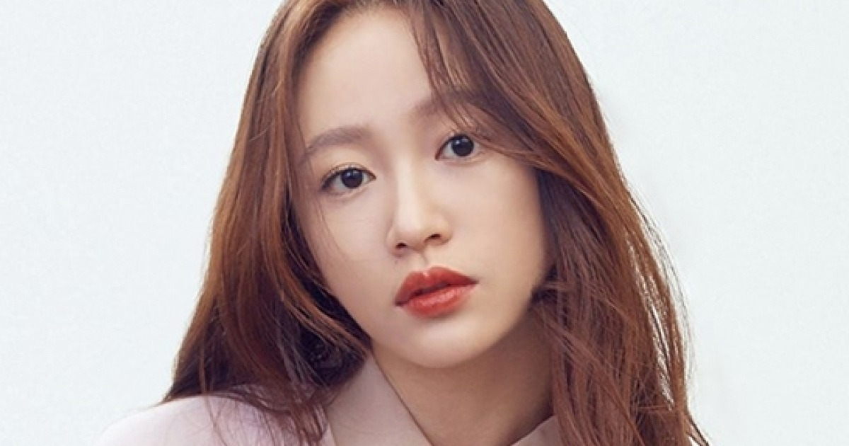 하니, 'SF8' 첫 주자..장철수 감독 '하얀까마귀'서 BJ 변신 [공식]