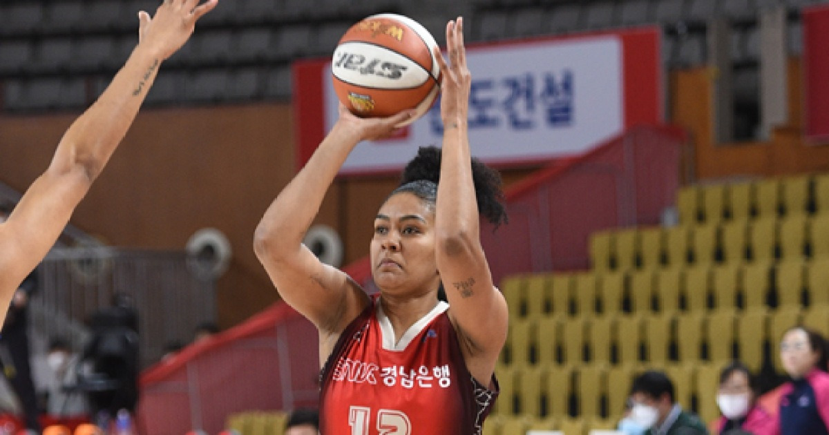 [WKBL 팀별 MVP] 다미리스 단타스, BNK를 이끈 해결사