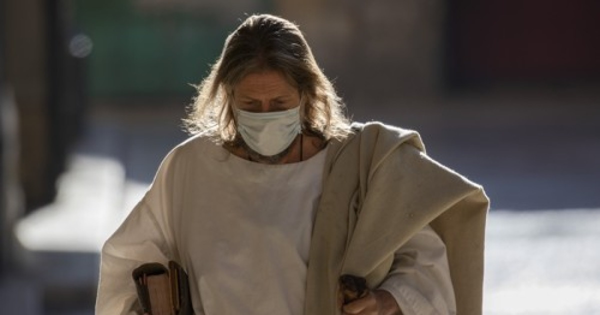 APTOPIX Virus Outbreak Mideast Jerusalem Holy Thursday