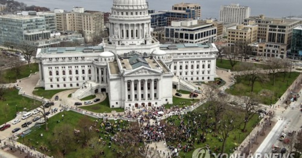 USA REOPEN WISCONSIN RALLY PANDEMIC CORONAVIRUS COVID19