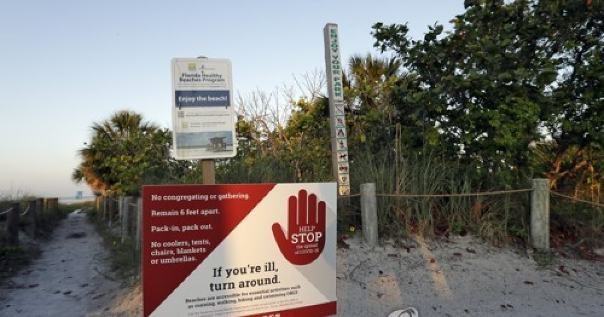Virus Outbreak Florida Beaches
