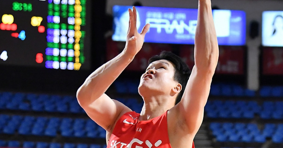 KBL FA시장의 숨은 승자는?..송창무 또 나갈까