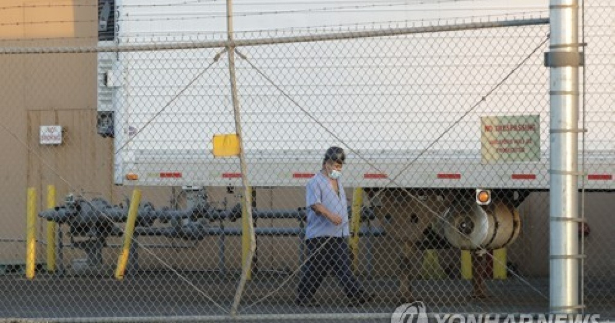 Virus Outbreak Meat Plants