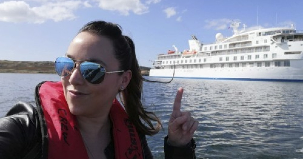 Virus Outbreak-Stranded Crew Members