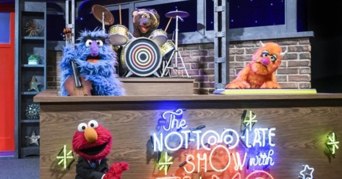 TV-Elmo Talk Show