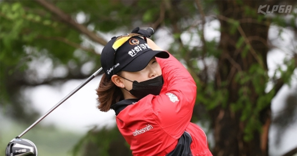 드라이버 샷을 날리는 임희정 프로 [KLPGA 챔피언십]