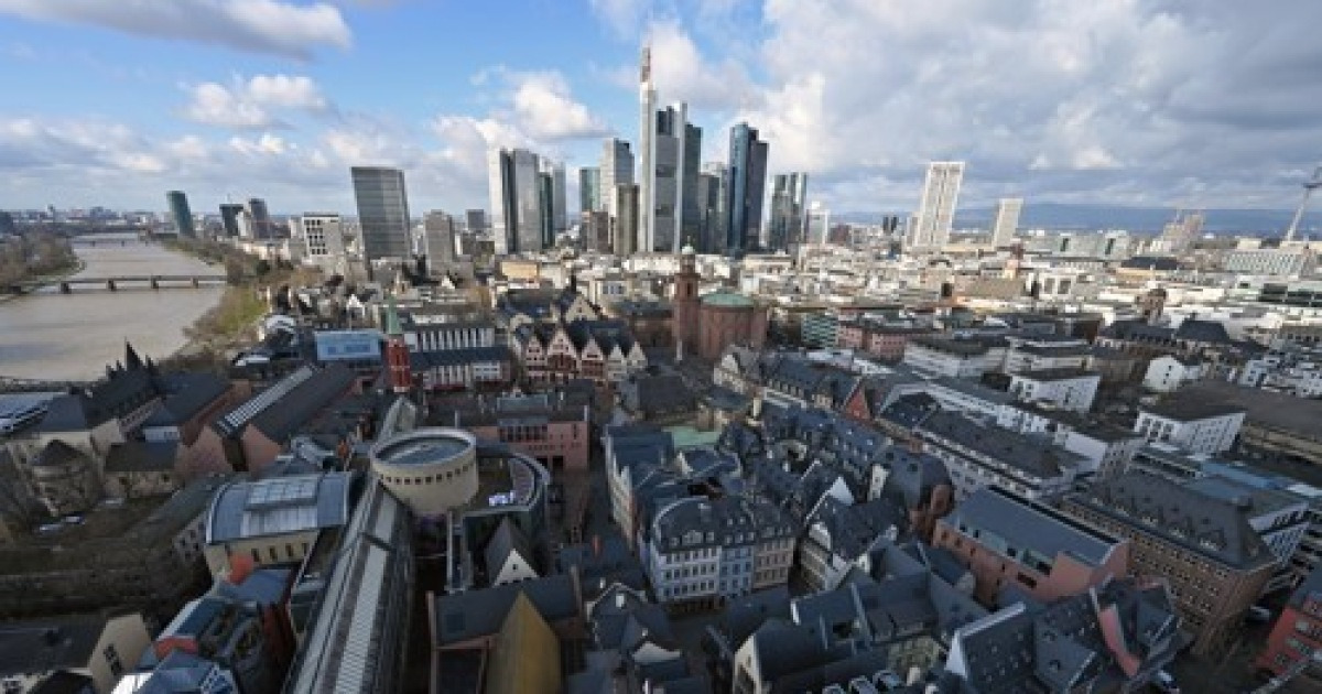 (FILE) GERMANY ECONOMY RECESSION