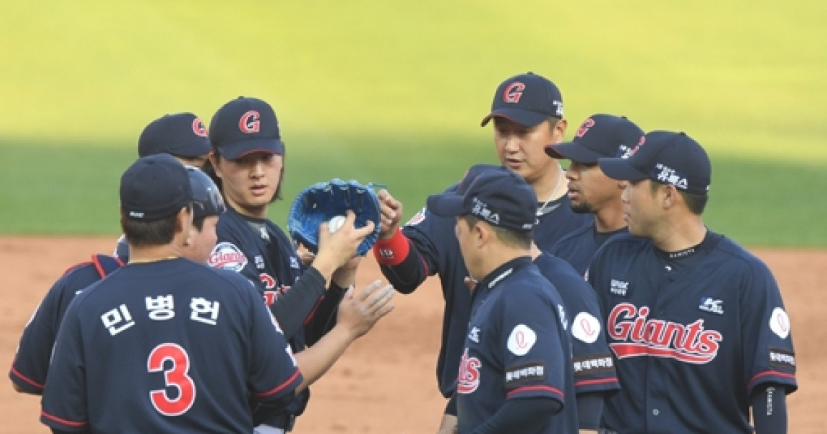 KBO리그 해외 중계, 타이틀 스폰서도 관심 집중