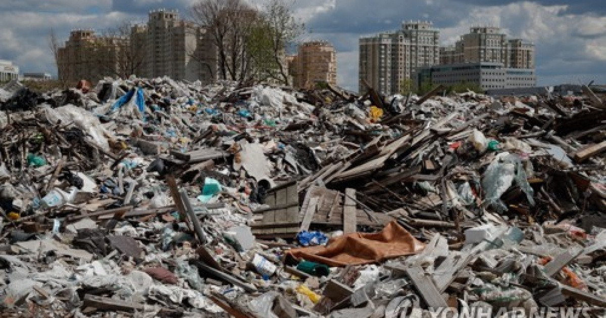 RUSSIA POLLUTION GARBAGE DUMP