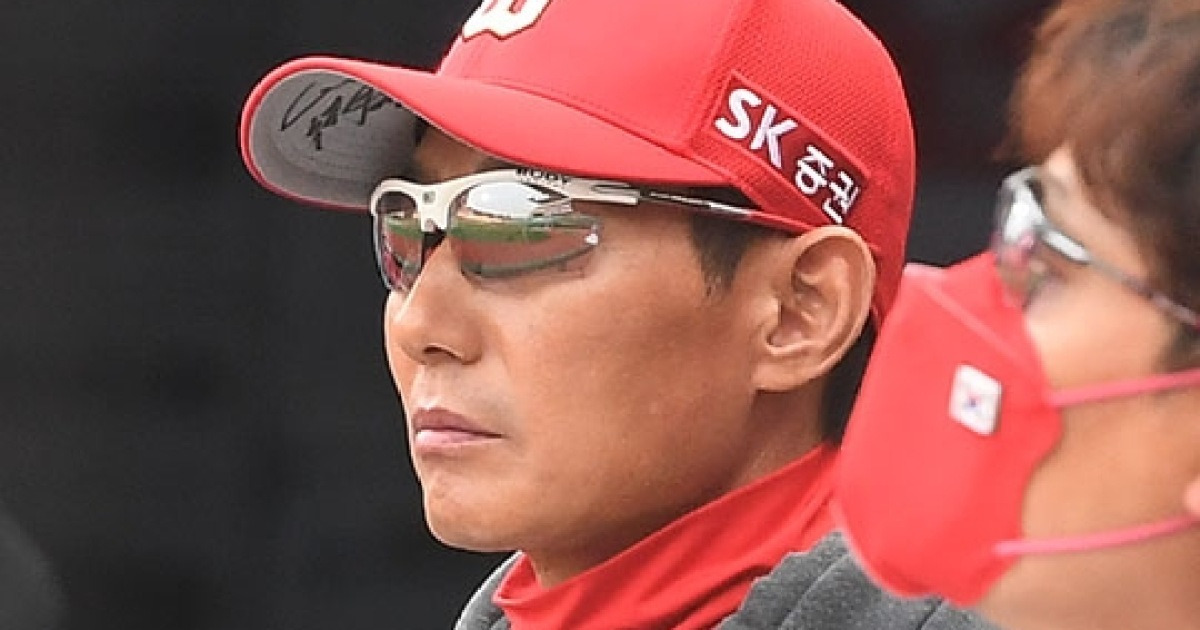 '2연패' SK, 우완 브룩스 상대 좌타자 대거 포진