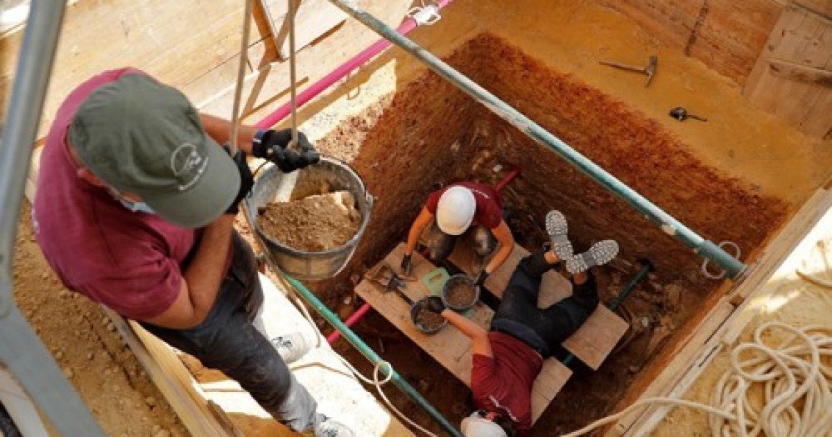 SPAIN ARCHEOLOGY EXHUMATION MASS GRAVE FRANCO EXECUTIONS PATERNA