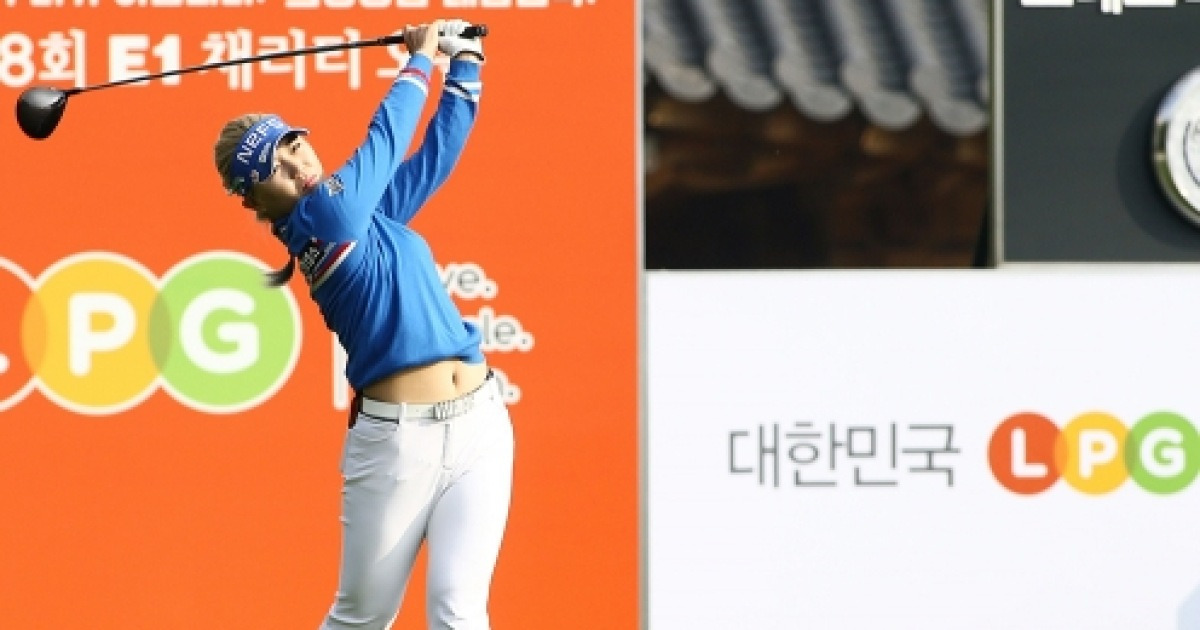 시메트라투어 기대주 홍예은 프로의 티샷 [KLPGA E1채리티오픈]