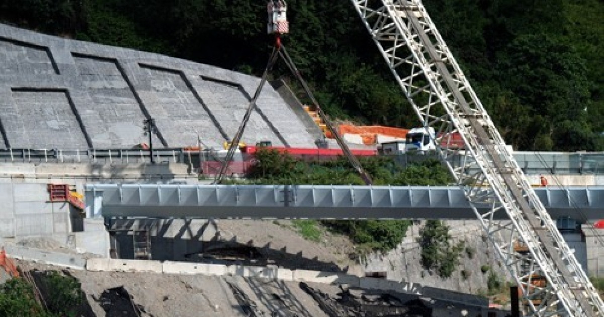 ITALY GENOA BRIDGE CONSTRUCTION