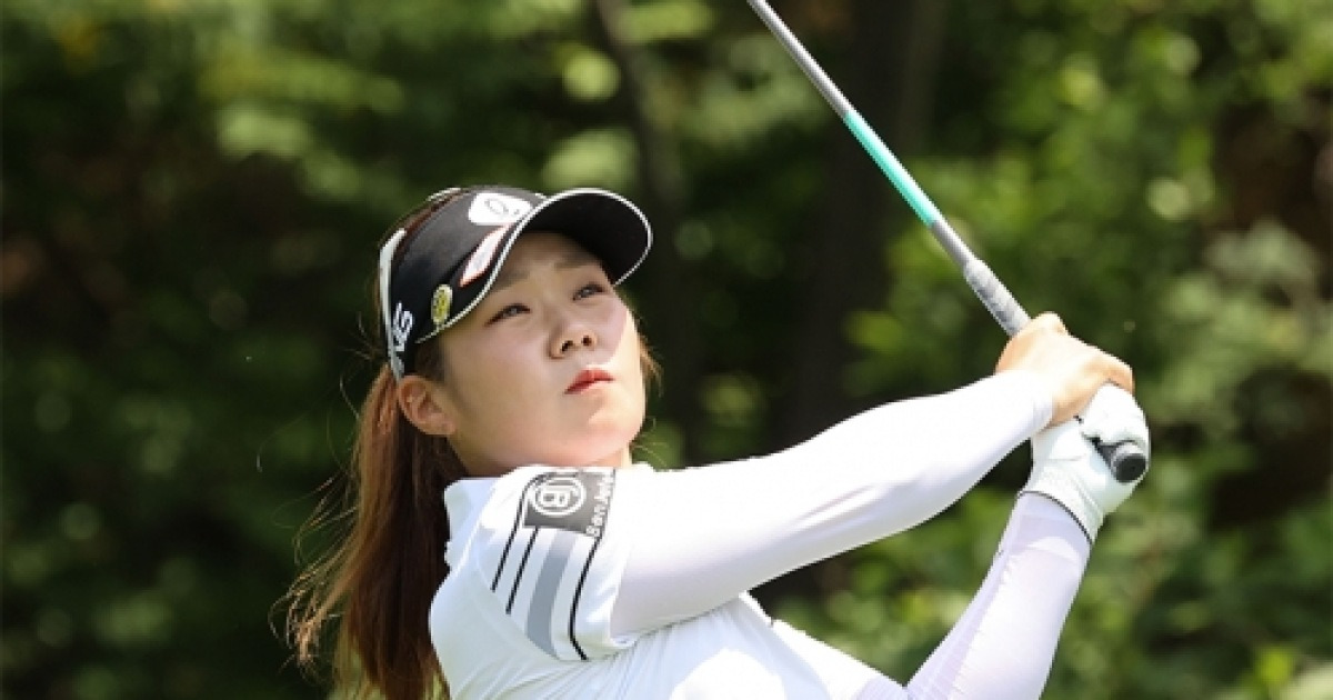샷감 좋은 이소영 프로의 아이언 티샷 [KLPGA E1채리티오픈]