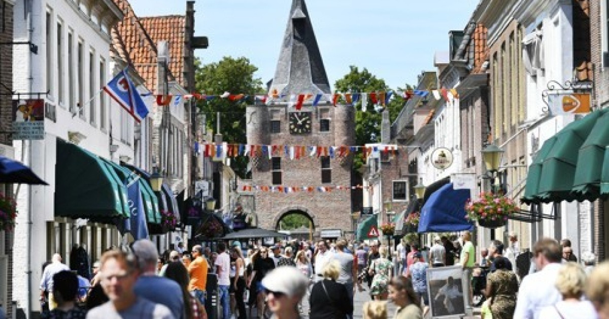 NETHERLANDS DAILY LIFE