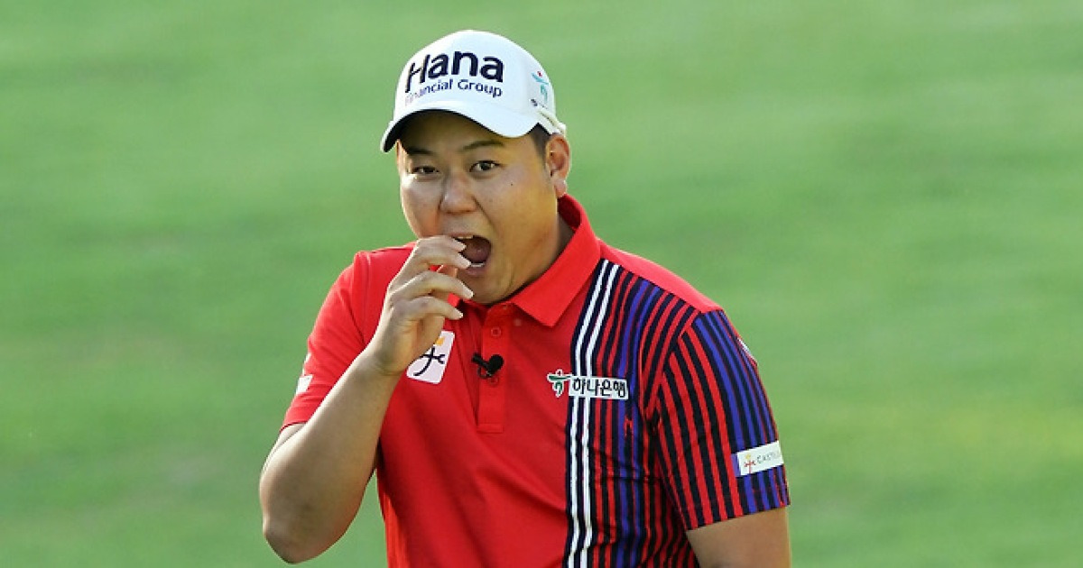 'KPGA 스킨스게임 2020', 익살스런 표정짓는 함정우