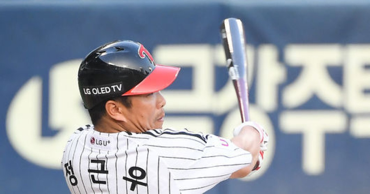 KBO 통산 27번째 2600루타 날리는 정근우 [사진]