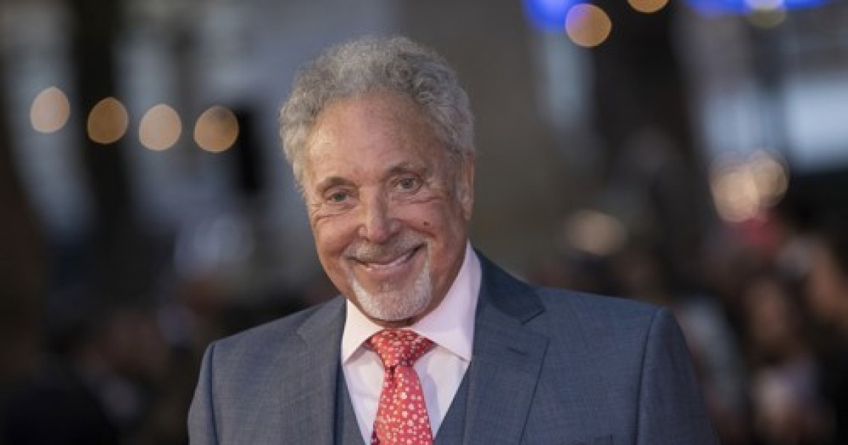 Photo Gallery Tom Jones Birthday