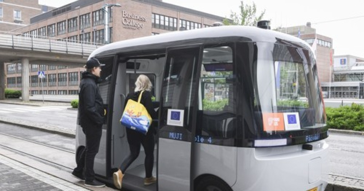 FINLAND TRANSPORT AUTONOMOUS VEHICLE
