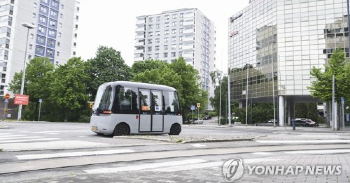 FINLAND TRANSPORT AUTONOMOUS VEHICLE