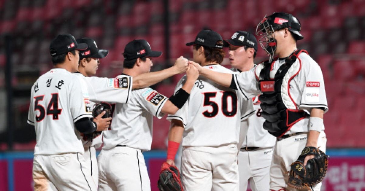 [포토]16안타 몰아친 KT, KIA 잡고 6연패 탈출