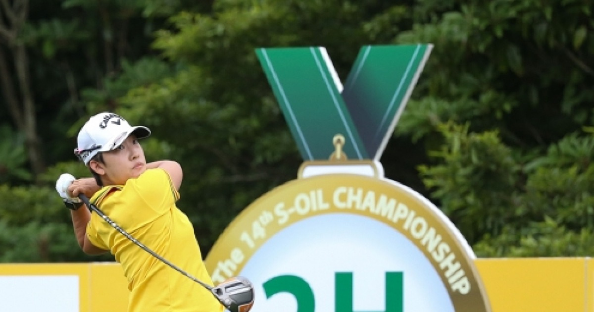 배희경 프로의 유연한 티샷 [KLPGA 에쓰오일 챔피언십]