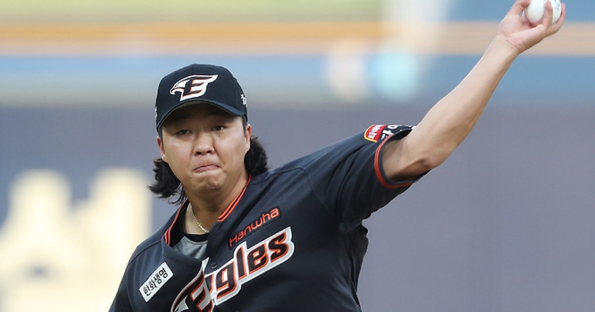 [창원 리포트]'149km' 한화 김범수, 4⅓이닝 3실점 4K 역투..선발 가능성 확인