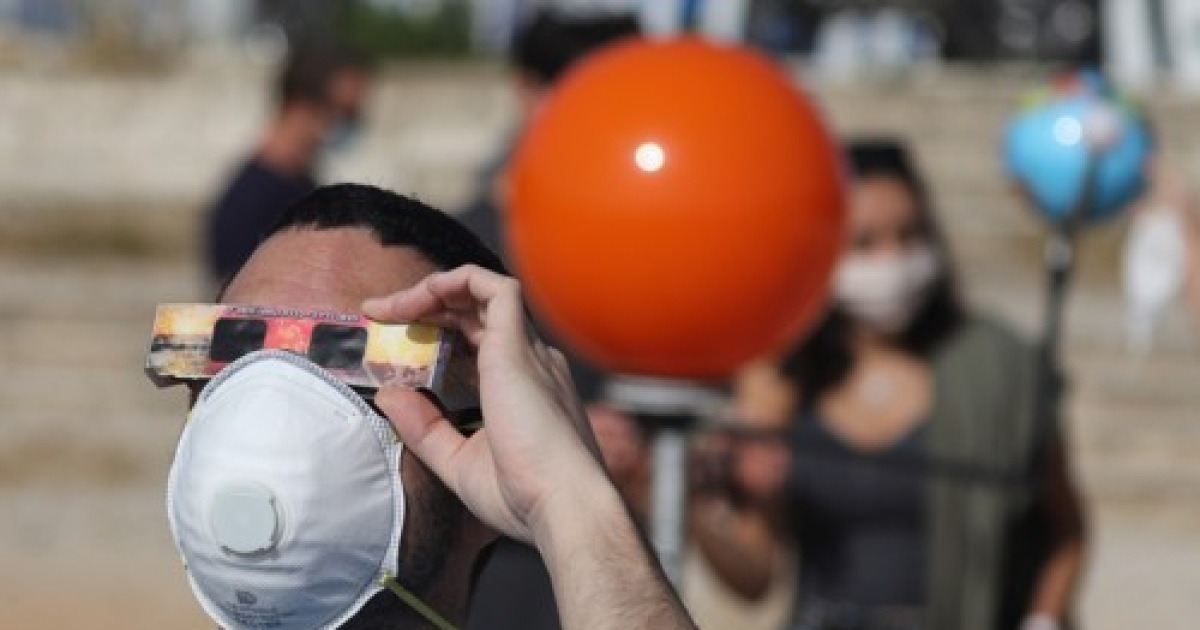 ISRAEL NATURE SOLAR ECLIPSE