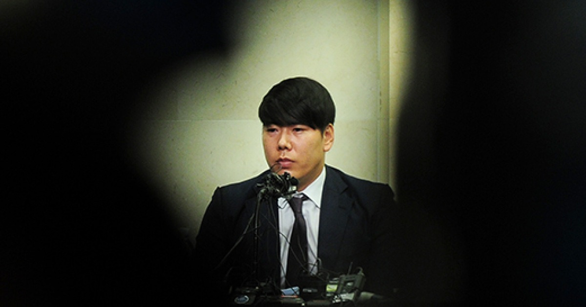 [MD포토] 강정호 '쉽지 않은 KBO리그 복귀'