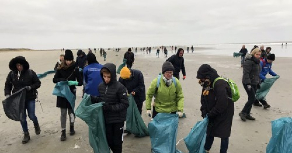 Netherlands Lost Containers