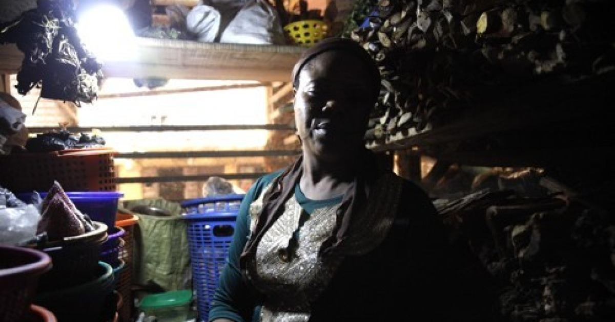 NIGERIA PHOTO SET TRADITIONAL HEALER