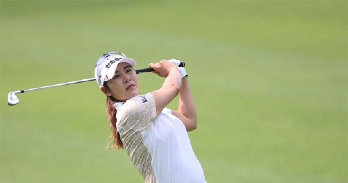시즌 첫 톱10을 기대하는 김지현 프로 [KLPGA BC카드·한경 레이디스컵]