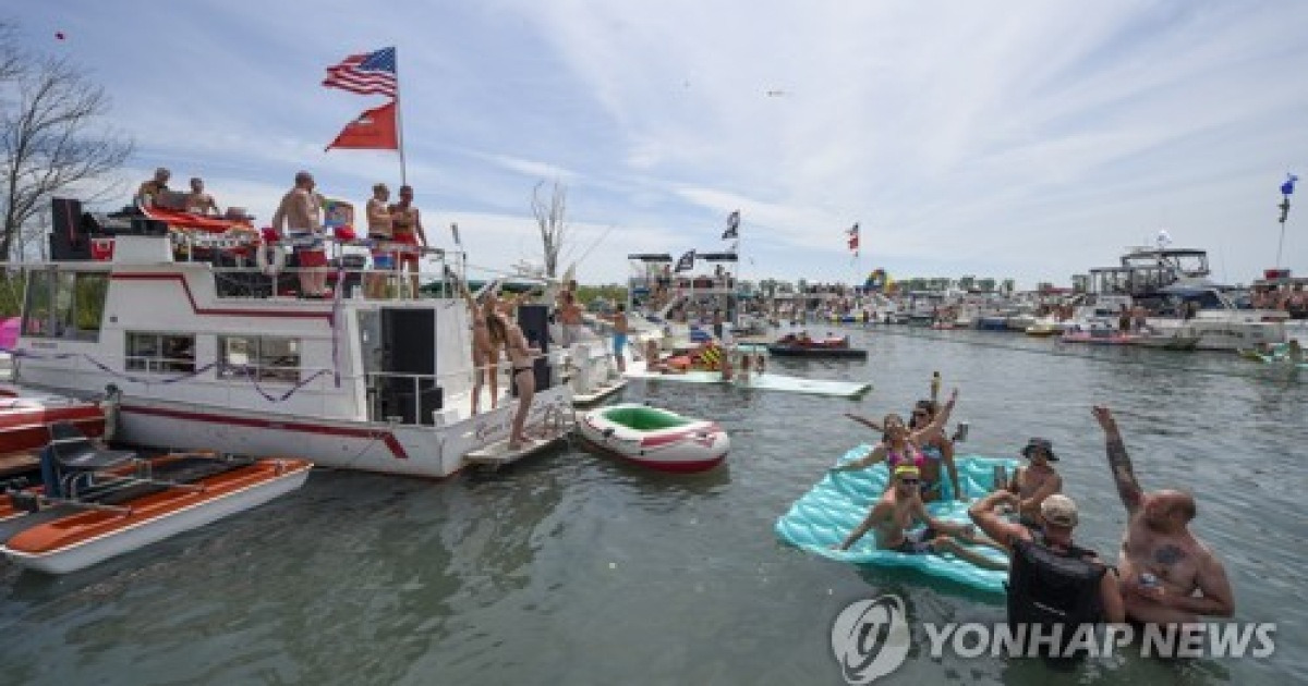 Virus Outbreak Jobbie Nooner