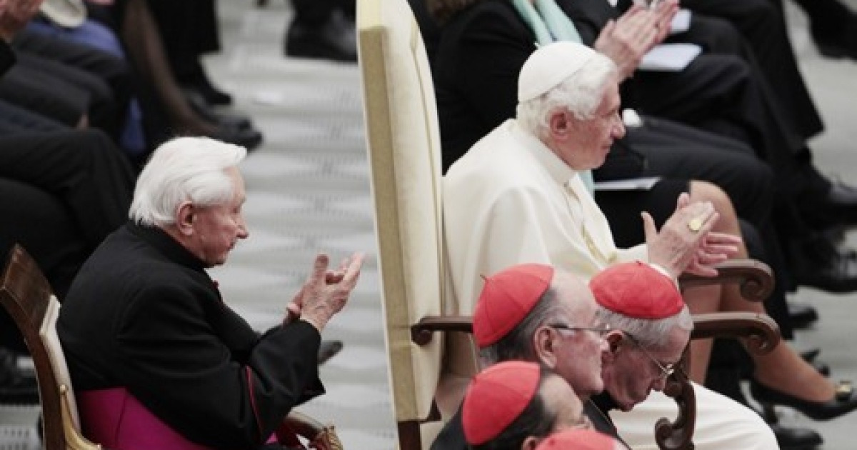 CORRECTION Germany Obit Georg Ratzinger