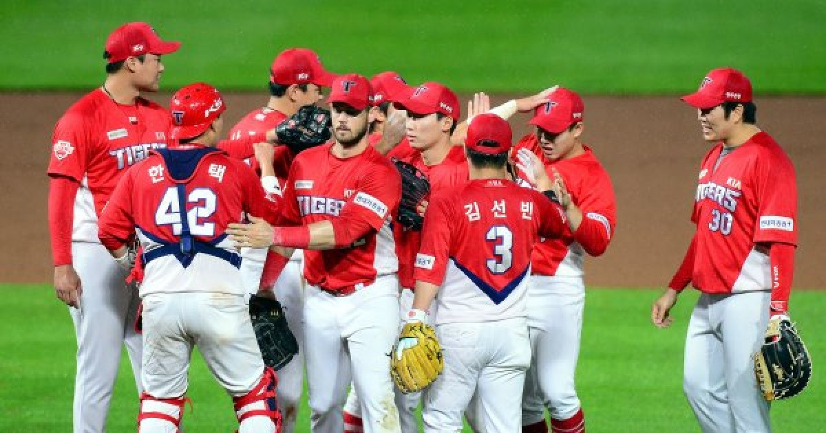 )KIA, NC에 8-2 승리! [포토]