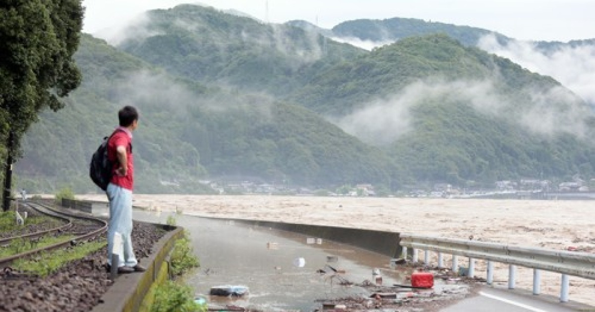 epaselect JAPAN FLOODS