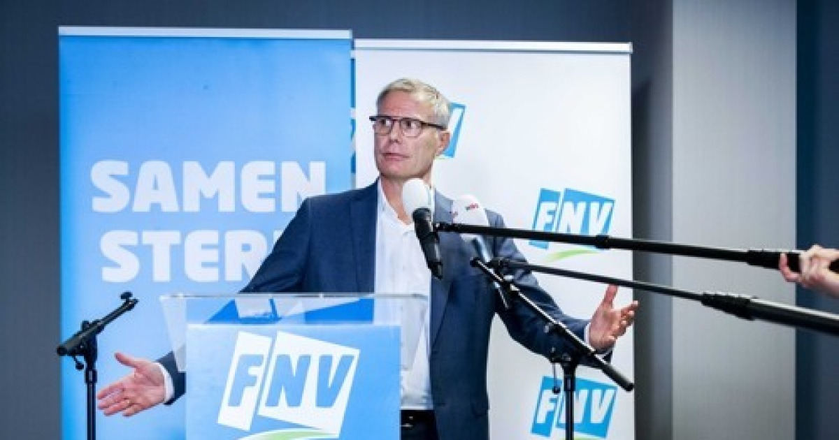 NETHERLANDS PARLIAMENT PENSION