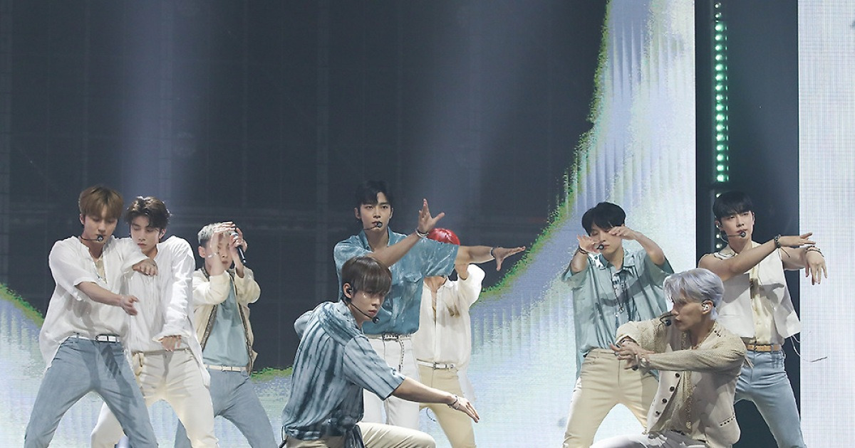 [B하인드] SF9 로운, 190.5cm 장신에서 나오는 환상적인 비주얼