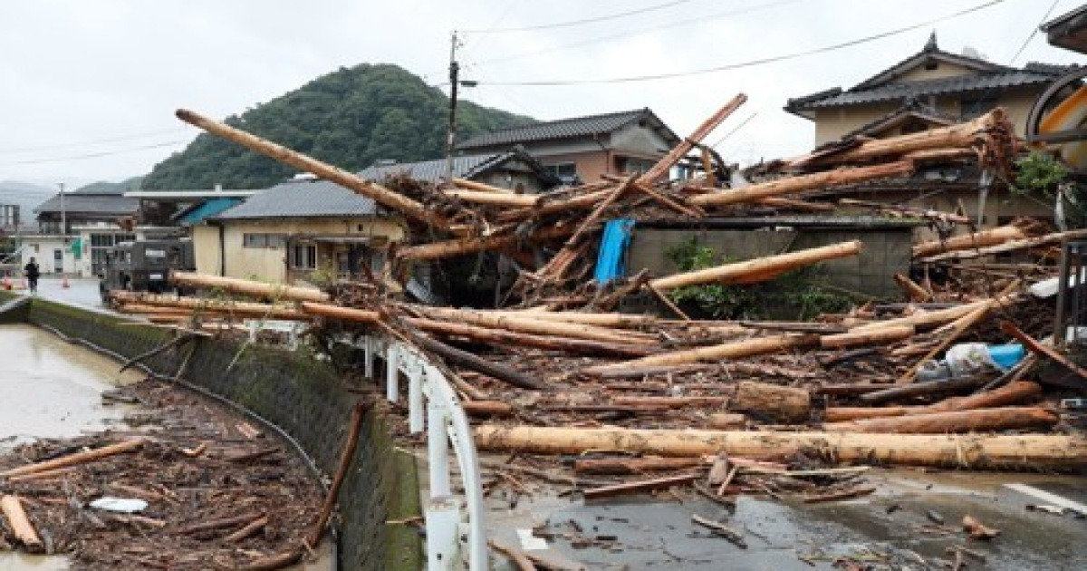 JAPAN FLOODS