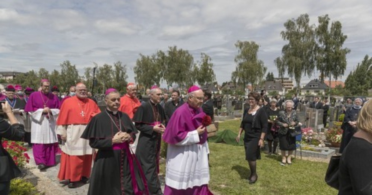 GERMANY GEORG RATZINGER BURIAL