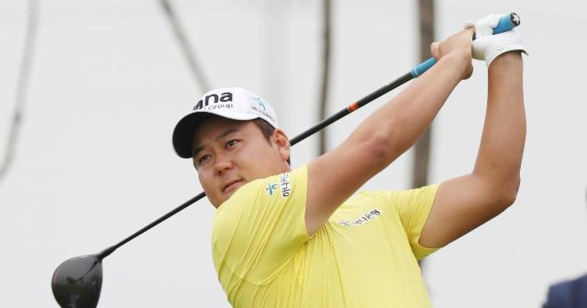 함정우, KPGA 군산CC 오픈 2R 단독선두