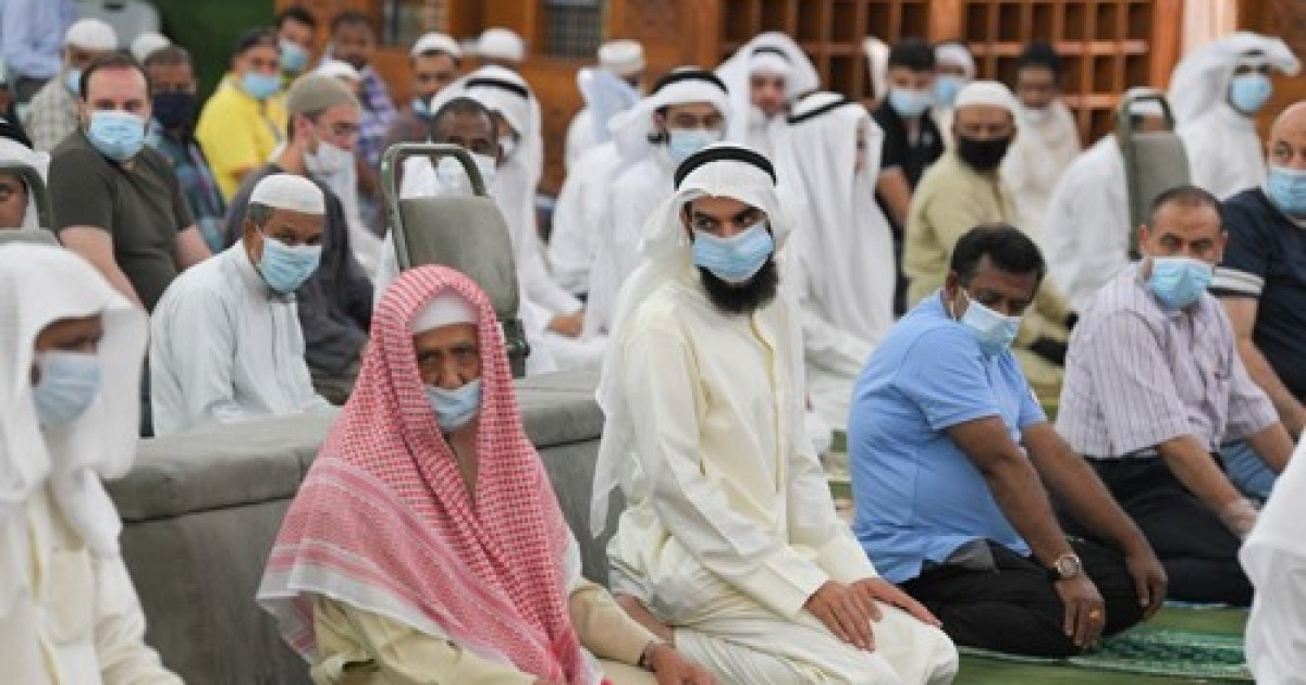 KUWAIT PANDEMIC CORONAVIRUS FRIDAY PRAYERS MOSQUES REOPEN