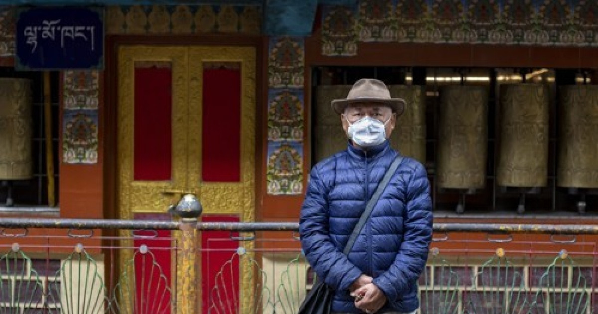 Virus Outbreak Face Masks Global Voices